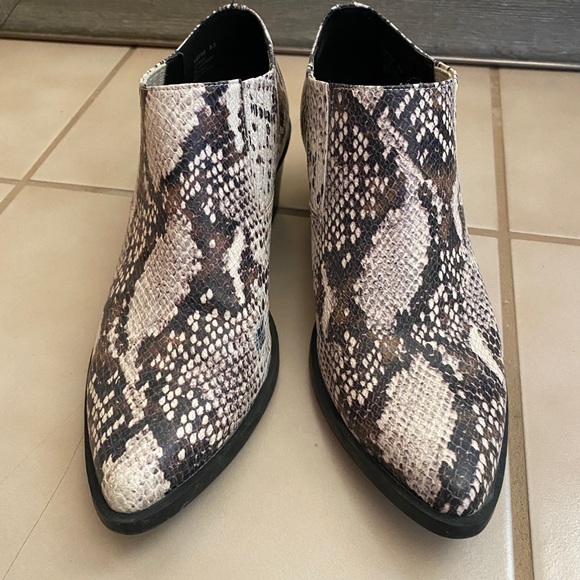 Steve Madden | Shoes | Steve Madden Lottie Snakeskin Ankle Boots | Poshmark